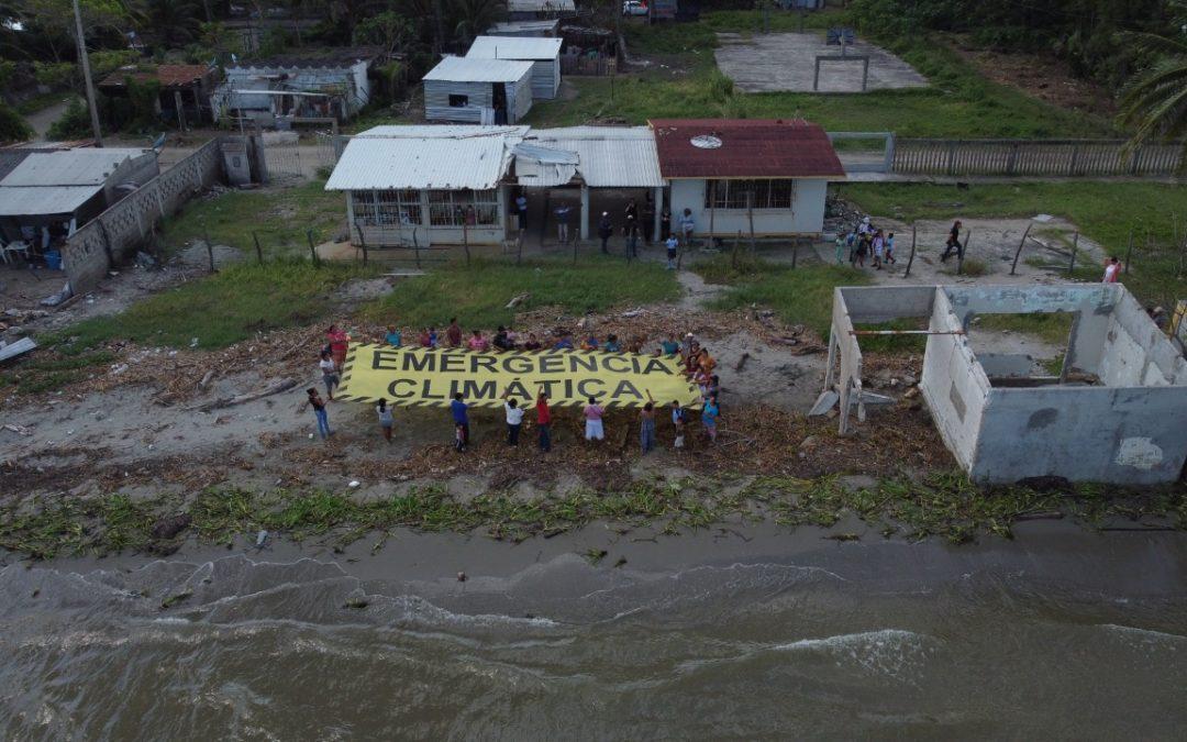 Habitantes de la colonia “El Bosque” de Centla, se declararon en ... Habitantes de la colonia “El Bosque” de Centla, se declararon en ...